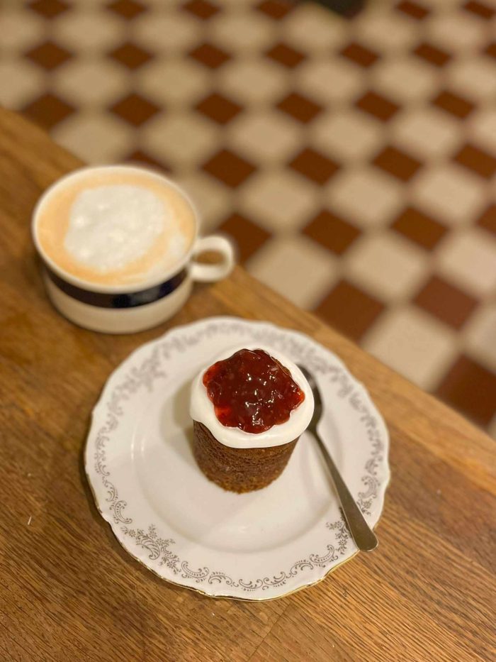Fabbes Café – Kotoisa kahvila Turussa – Ett mysigt café i Åbo